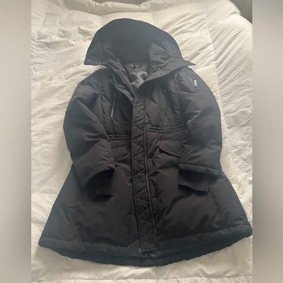 BCBGMaxAzria | Jackets & Coats | Bcbg Puffer | Poshmark